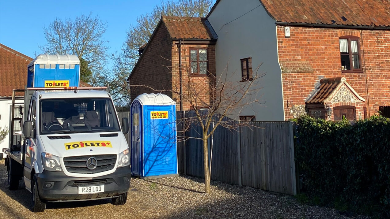 Portable Toilet Hire in Norfolk | Toilets+
